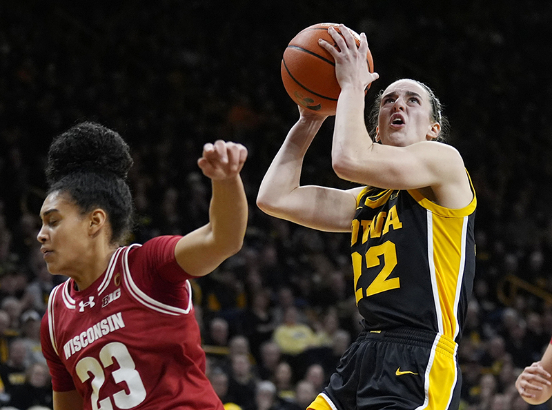 Clark moves up career scoring list as No. 2 Iowa clobbers Wisconsin ...